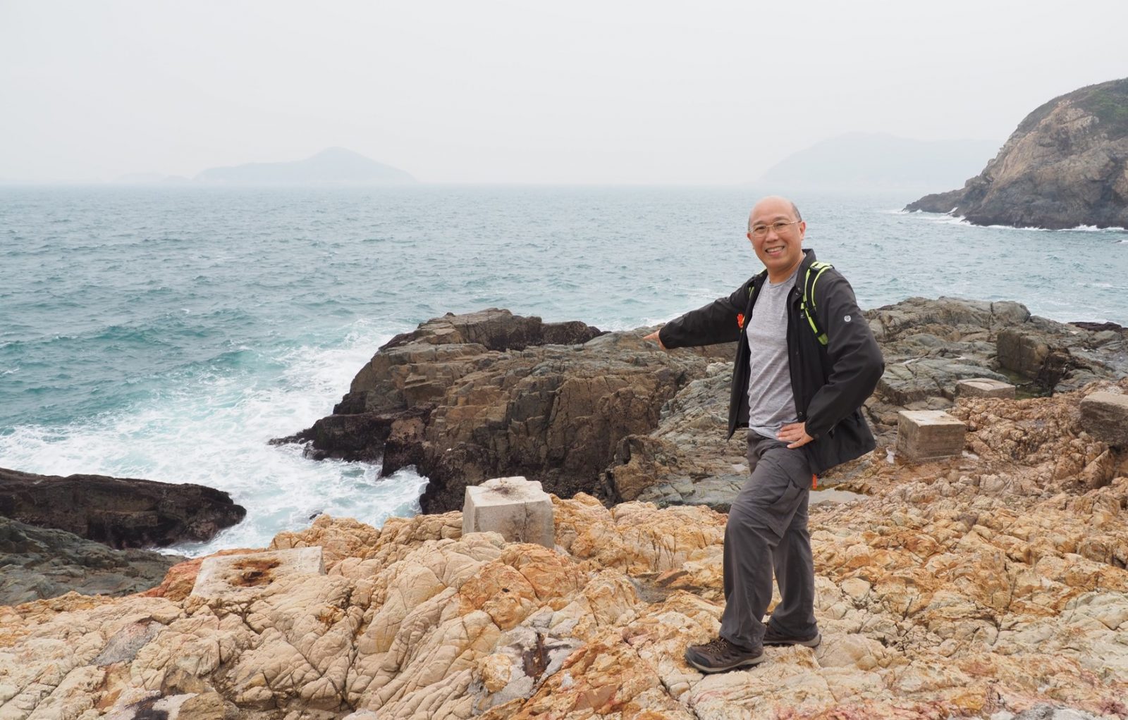 黃巴士 — Professor Godfrey Chan of Paediatrics and Adolescent Medicine ...